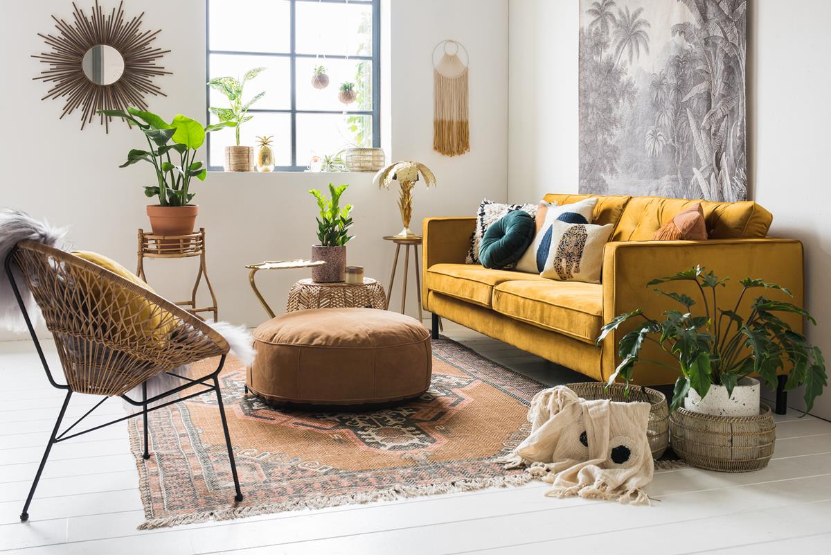 Shop de look: bohemian woonkamer met een gele bank