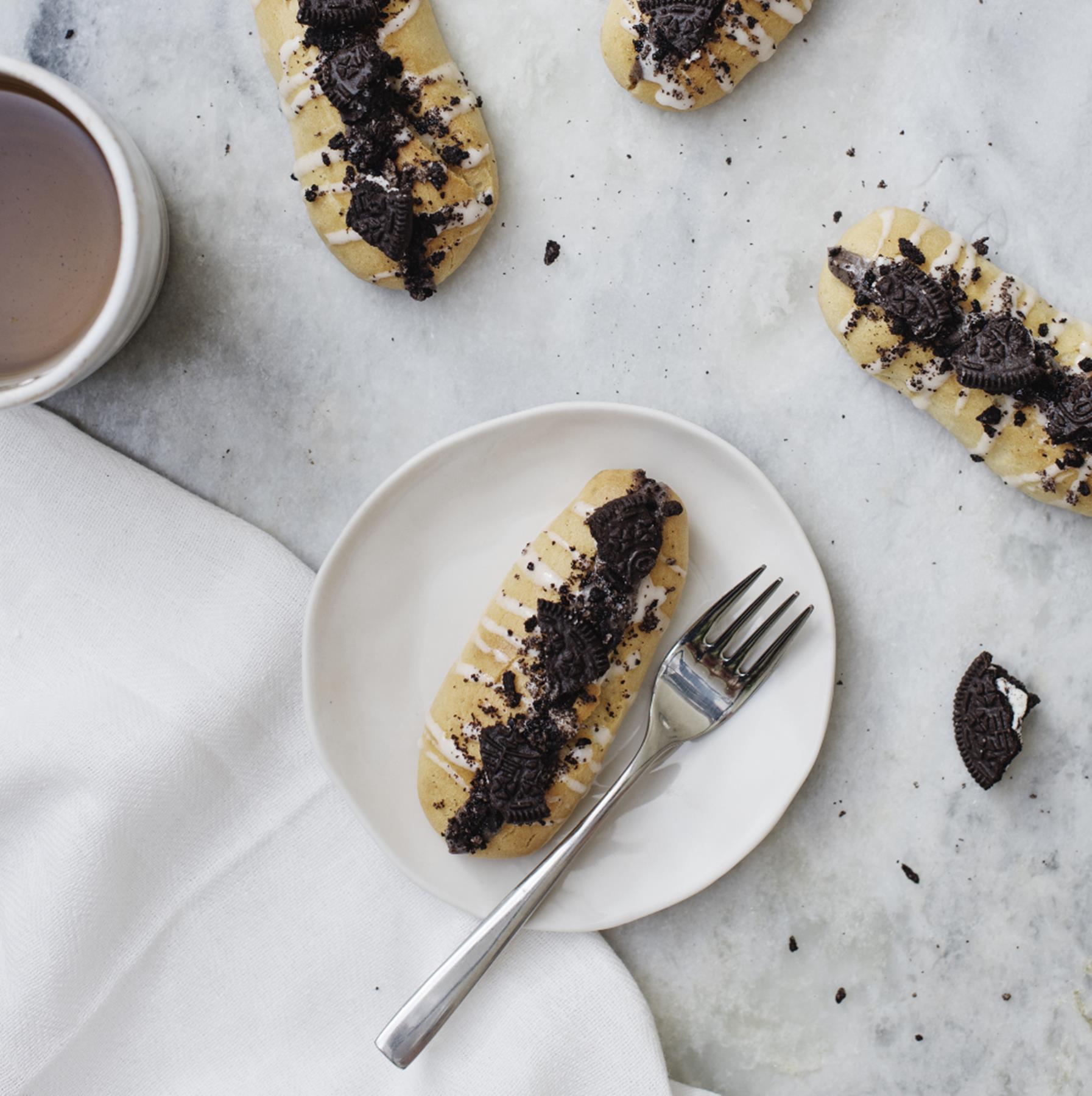 Oreo Eclairs